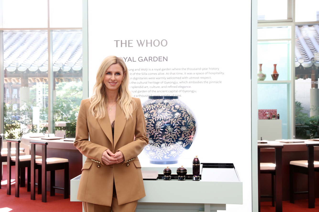 [약업신문]LG생활건강, APEC 정상회의서 K-뷰티 문화 알린다